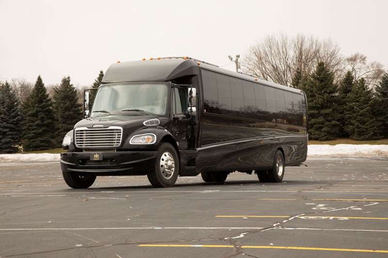 Luxury Executive Shuttle Services for Busy Professionals